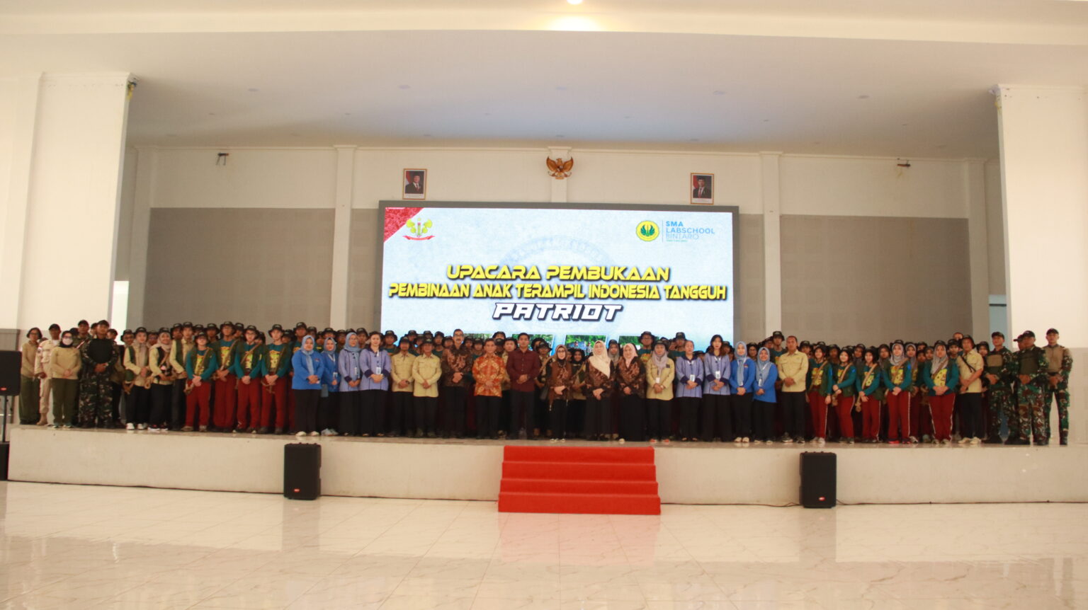 PATRIOT SMA Labschool Bintaro: Membentuk Karakter Tangguh, Disiplin ...